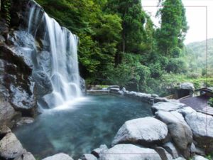 18 Best Mixed Onsen in Japan (With & Without Swimwear) – AlexRockinJapan