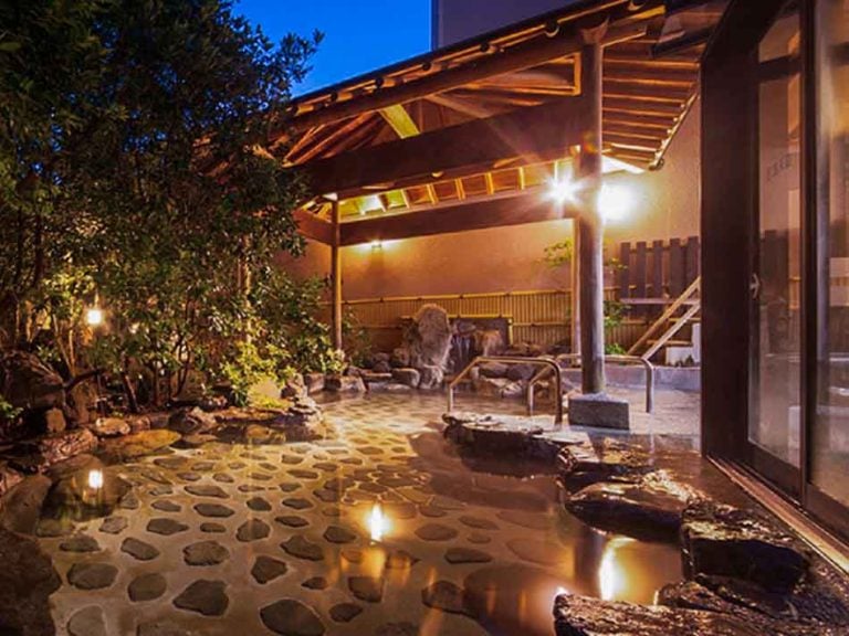 12 Best Onsen Towns and Hot Springs Near Kyoto & Osaka – AlexRockinJapan